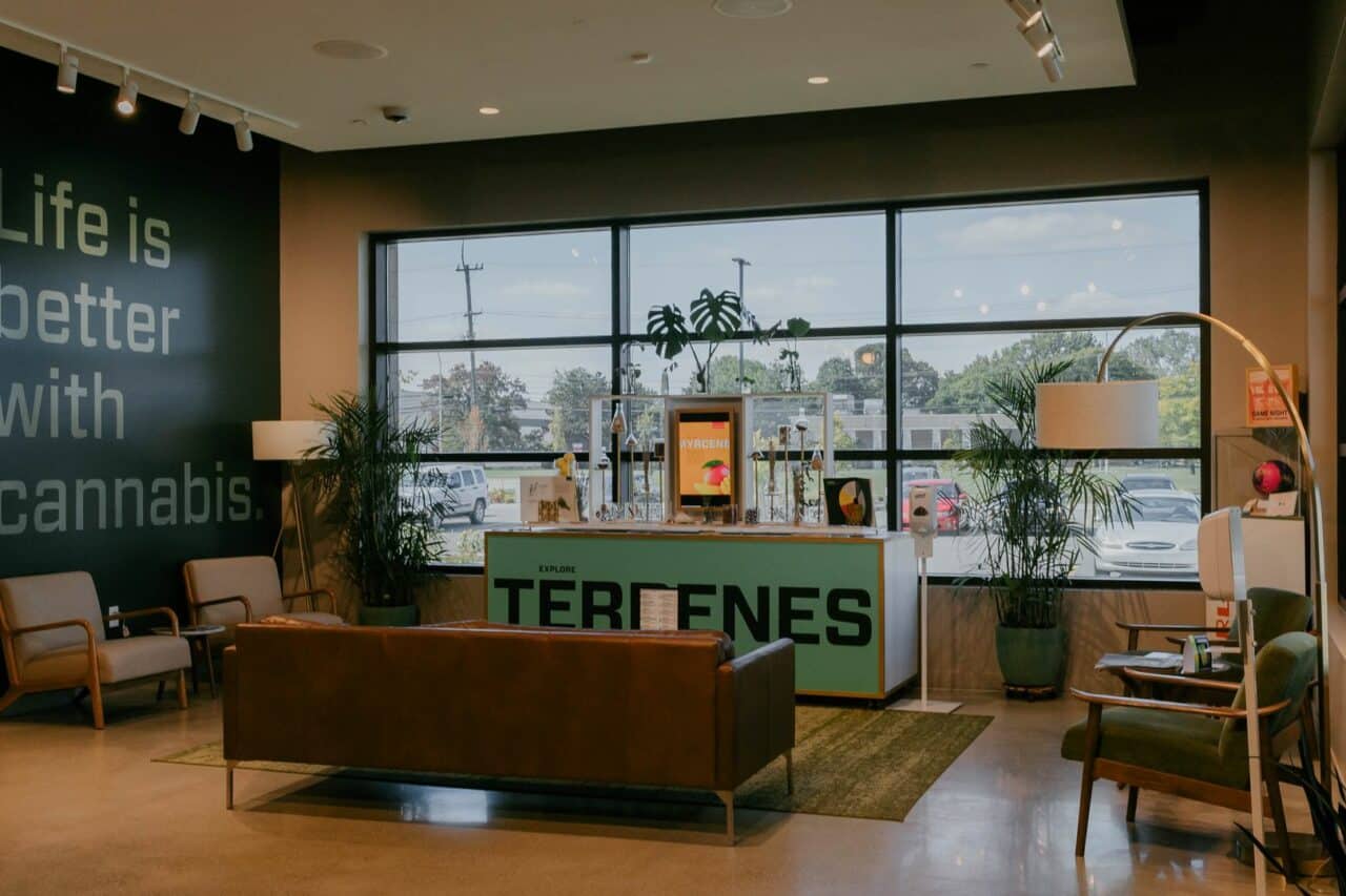 Madison Heights Dispensary: Pre-Rolls, Edibles & More | Liberty